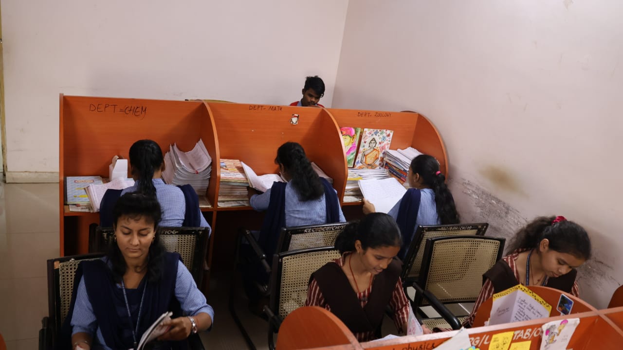 Rajdhani Higher Secondary School of Science, Arts & Commerce